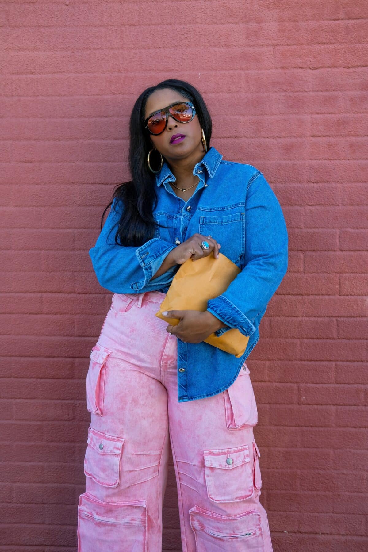 Denim shirt outfit inspiration - Jen Jean-Pierre